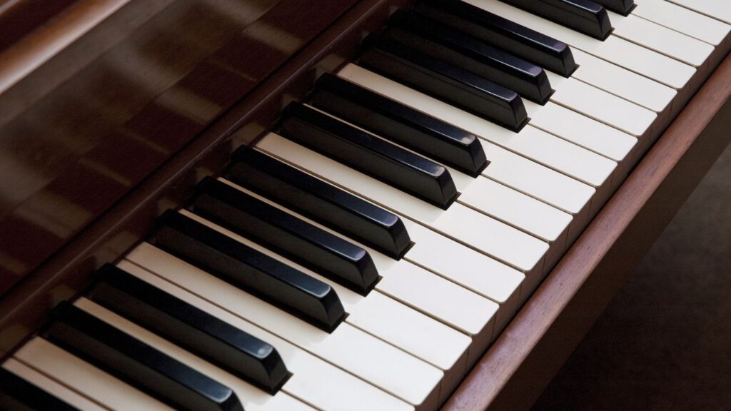 How to Choose the Right Instrument for Pop Music - Songoftruth